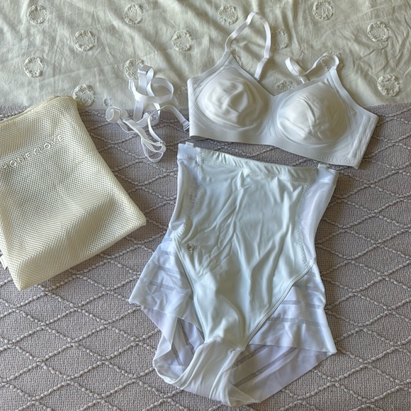 Honeylove | Intimates & Sleepwear | Honeylove Queen Brief And ...